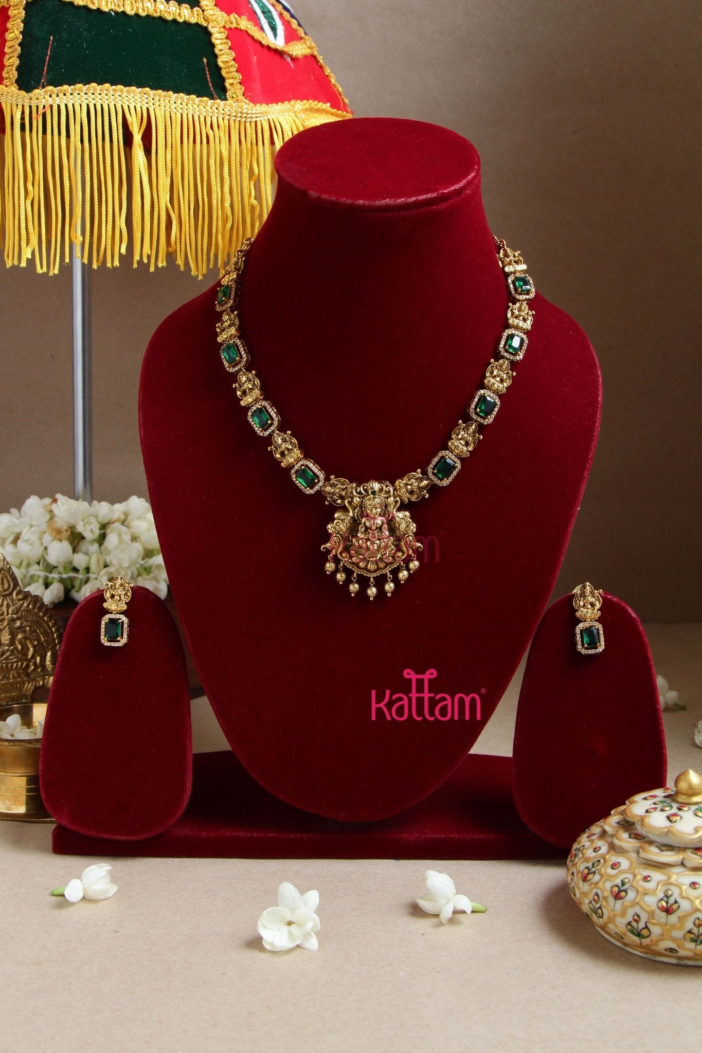 Devika - Goddess Green Necklace ( Detachable) - Kattam